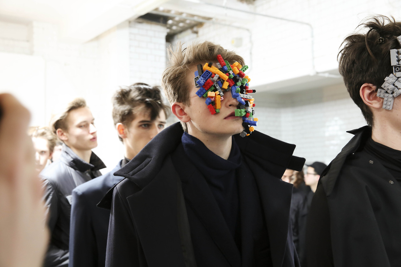 Agi & Sam logró con Legos lo que Jeremy Scott no pudo al quedarse sin ...