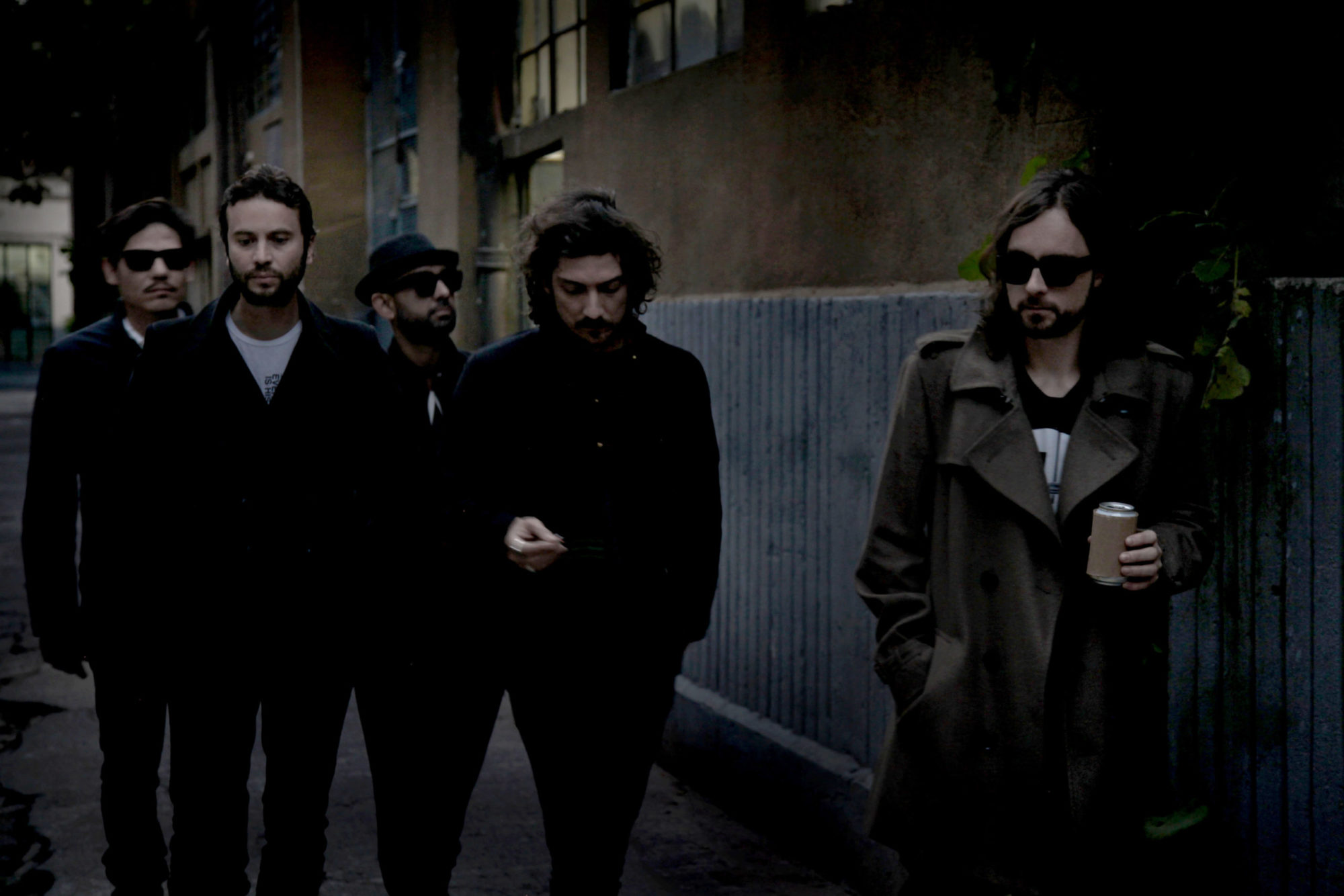 VIDEO: Mira a Zoé en un surrealista 3D en su nuevo clip "SKR"